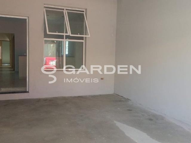 Casa para Aluguel com 2 quartos, 100 m² por R$ 2.600