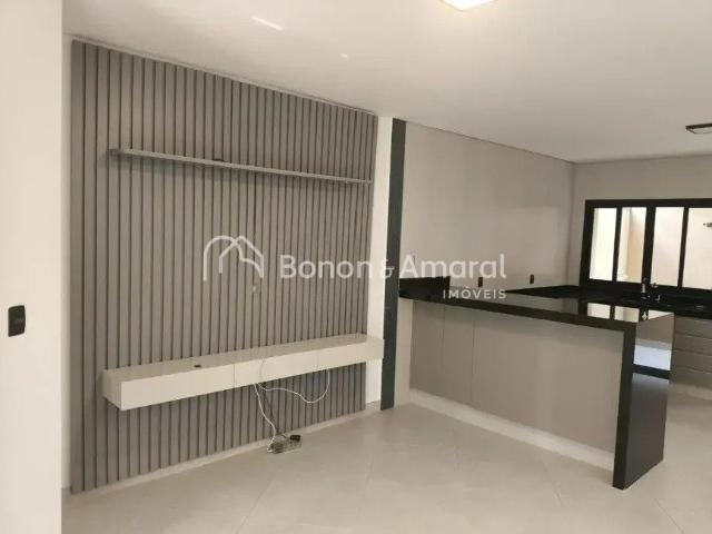 Casa para Aluguel com 2 quartos, 104 m² por R$ 5.200