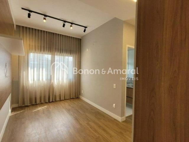 Casa para Aluguel com 2 quartos, 114 m² por R$ 6.000