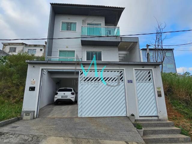Casa para Aluguel com 2 quartos, 128 m² por R$ 3.200