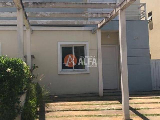 Casa para Aluguel com 2 quartos, 138 m² por R$ 3.500