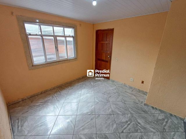 Casa para Aluguel com 2 quartos, 1 m² por R$ 1.300