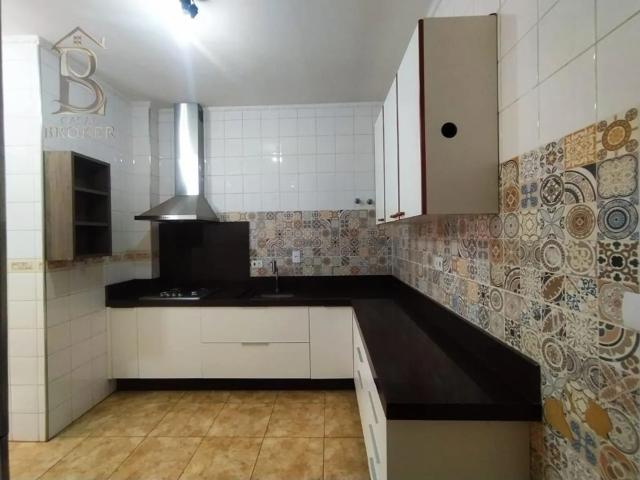 Casa para Aluguel com 2 quartos, 1 m² por R$ 2.800