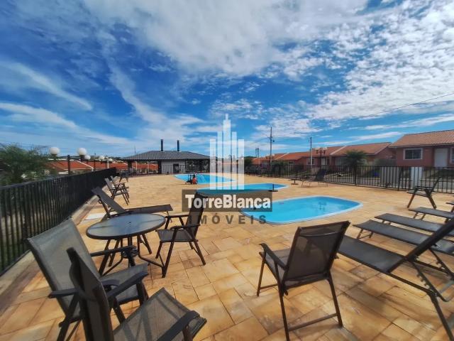 Casa para Aluguel com 2 quartos, 48 m² por R$ 1.000