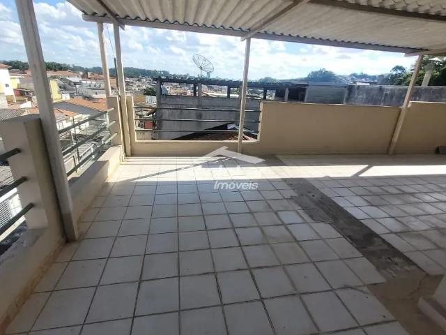 Casa para Aluguel com 2 quartos, 55 m² por R$ 1.900