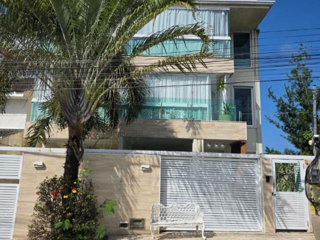 Casa para Aluguel com 2 quartos, 50 m² por R$ 3.800