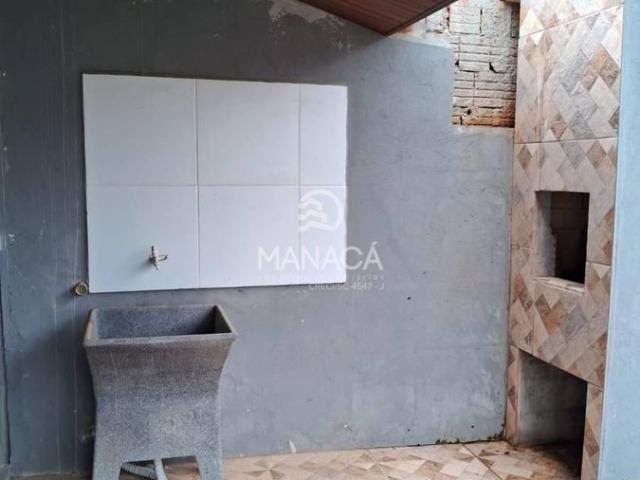 Casa para Aluguel com 2 quartos, 50 m² por R$ 1.600