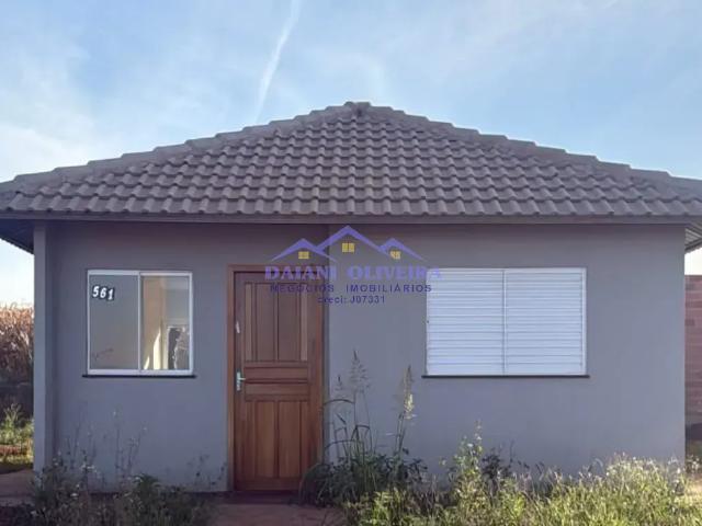 Casa para Aluguel com 2 quartos, 50 m² por R$ 650