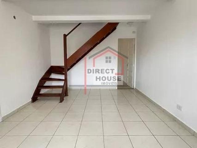 Casa para Aluguel com 2 quartos, 65 m² por R$ 3.250