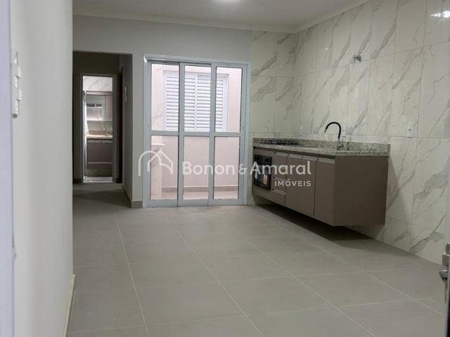 Casa para Aluguel com 2 quartos, 60 m² por R$ 3.000