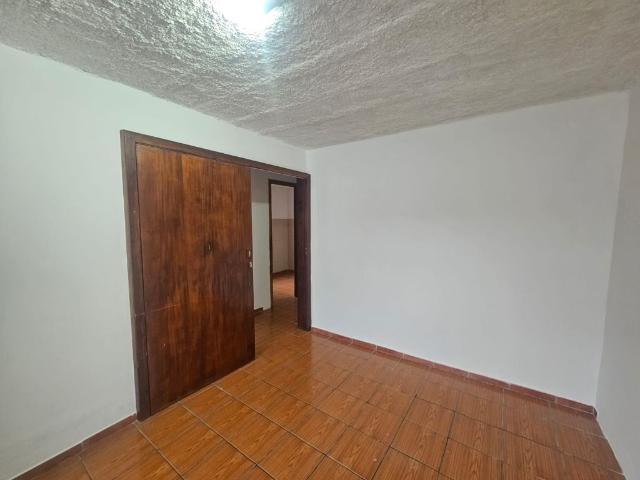 Casa para Aluguel com 2 quartos, 60 m² por R$ 2.500