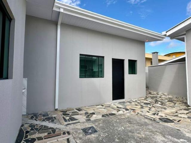 Casa para Aluguel com 2 quartos, 60 m² por R$ 2.100