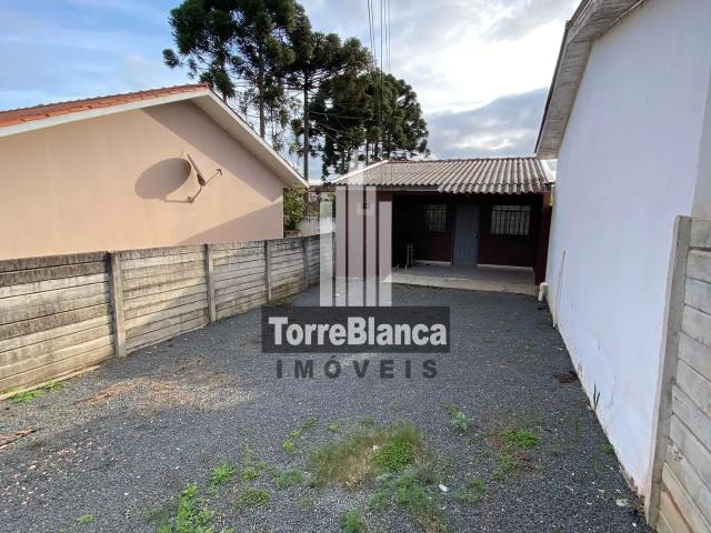 Casa para Aluguel com 2 quartos, 60 m² por R$ 850