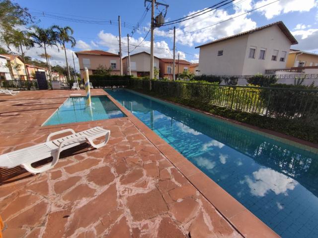 Casa para Aluguel com 2 quartos, 61 m² por R$ 2.379