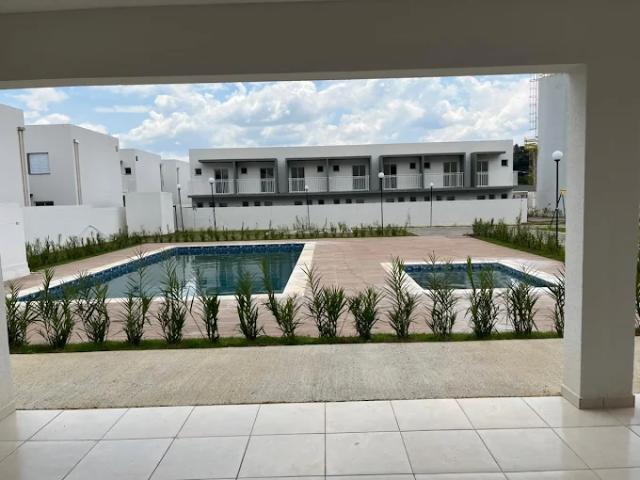 Casa para Aluguel com 2 quartos, 70 m² por R$ 1.700