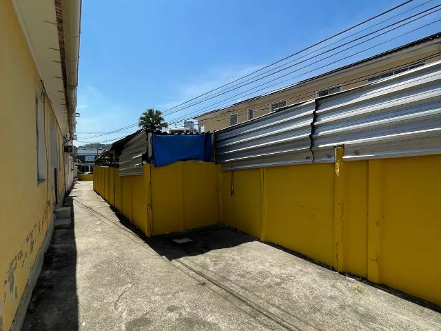 Casa para Aluguel com 2 quartos, 70 m² por R$ 950