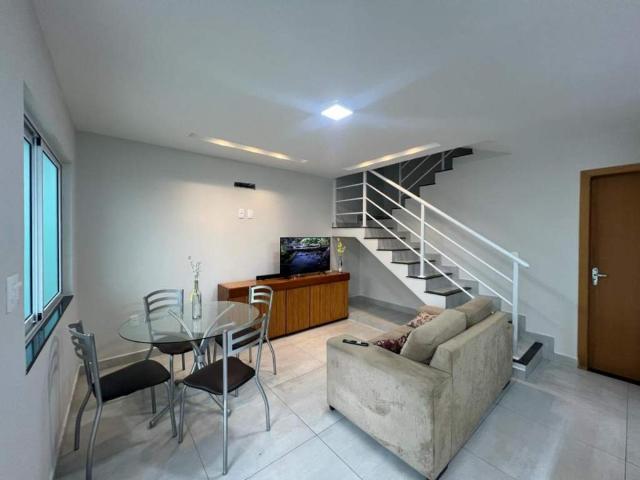 Casa para Aluguel com 2 quartos, 72 m² por R$ 3.200