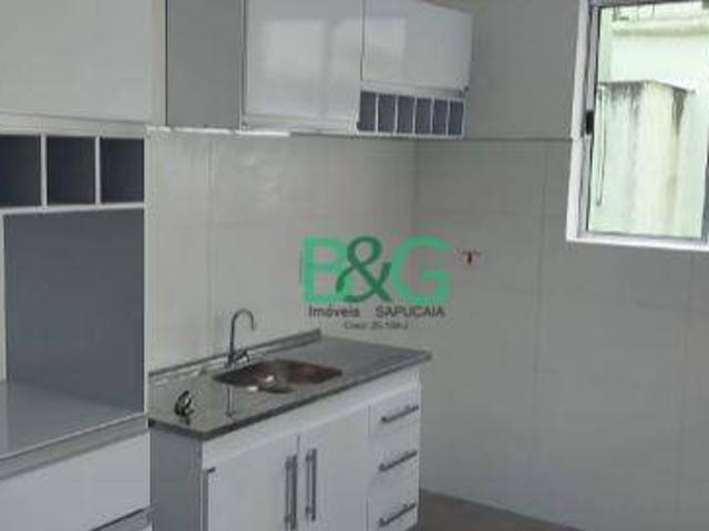 Casa para Aluguel com 2 quartos, 80 m² por R$ 3.500