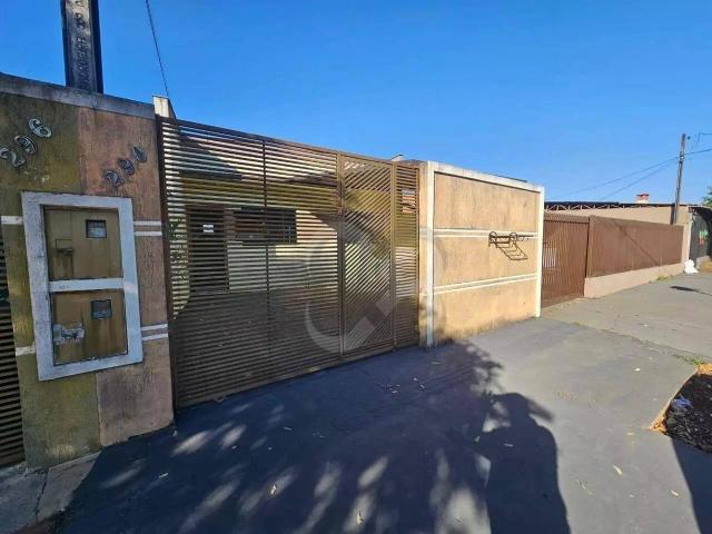 Casa para Aluguel com 2 quartos, 80 m² por R$ 1.650