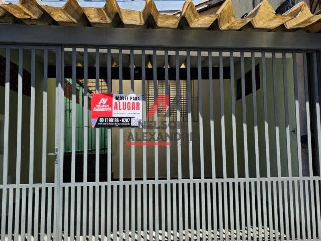Casa para Aluguel com 2 quartos, 95 m² por R$ 2.250