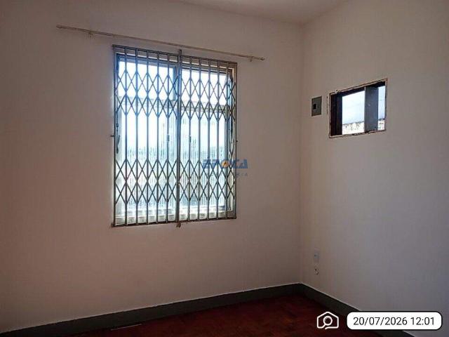 Casa para Aluguel com 2 quartos, 96 m² por R$ 1.350