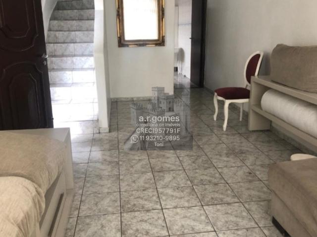 Casa para Aluguel com 2 quartos, 90 m² por R$ 3.800