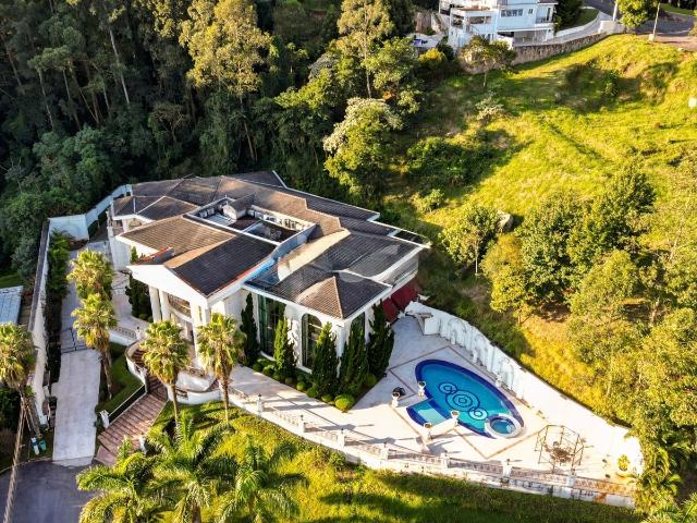 Casa para Aluguel com 7 quartos, 2050 m² por R$ 52.000