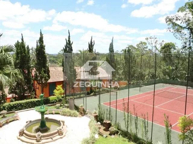 Casa para Aluguel com 7 quartos, 748 m² por R$ 19.000