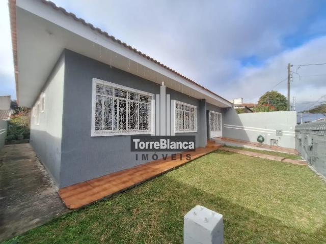 Casa para Aluguel com 4 quartos, 150 m² por R$ 3.500