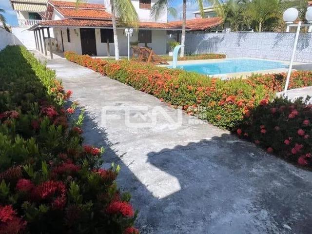 Casa para Aluguel com 4 quartos, 166 m² por R$ 5.000