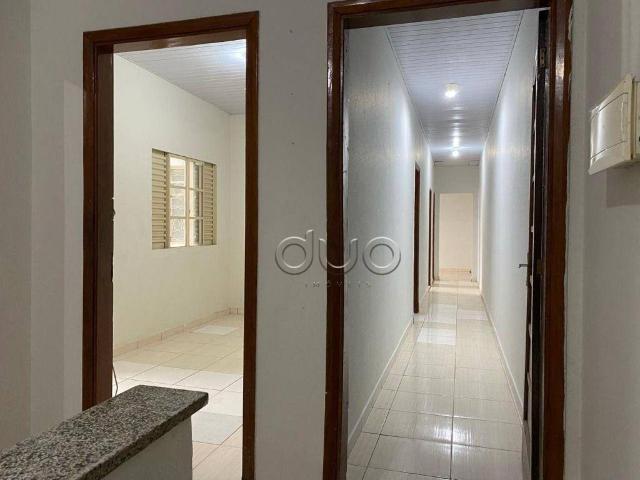 Casa para Aluguel com 4 quartos, 172 m² por R$ 3.000