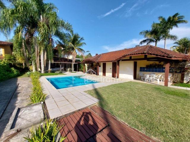 Casa para Aluguel com 4 quartos, 350 m² por R$ 32.000