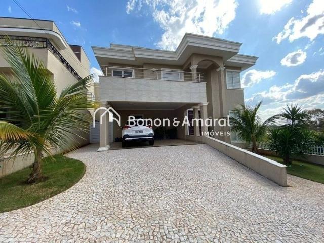 Casa para Aluguel com 4 quartos, 360 m² por R$ 18.000