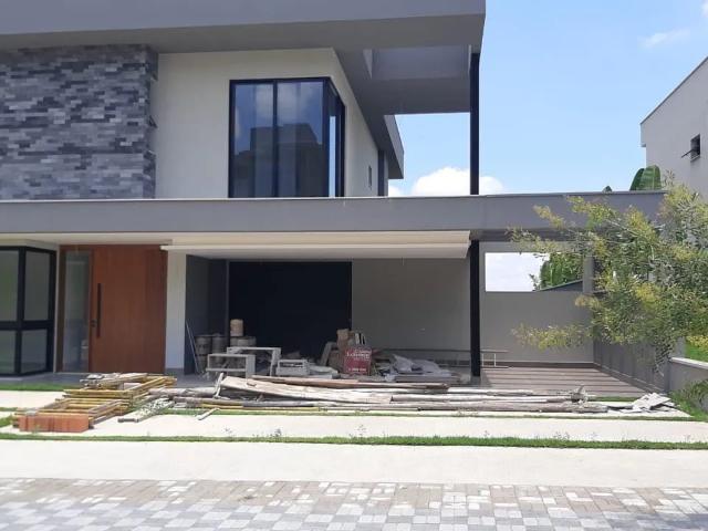 Casa para Aluguel com 4 quartos, 389 m² por R$ 30.000