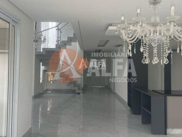 Casa para Aluguel com 4 quartos, 307 m² por R$ 21.000