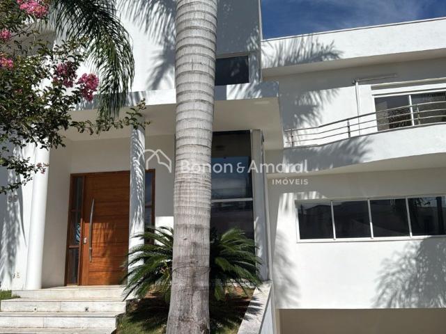 Casa para Aluguel com 4 quartos, 420 m² por R$ 12.000
