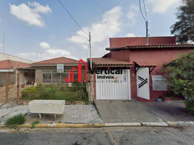 Casa para Aluguel com 4 quartos, 500 m² por R$ 12.000