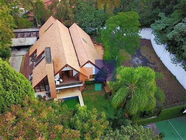 Casa para Aluguel com 4 quartos, 754 m² por R$ 60.000