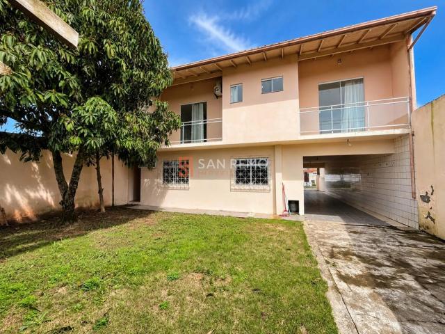 Casa para aluguel com 5 quartos, em Campeche com 200 m²