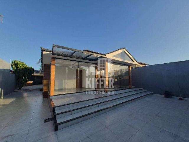 Casa para Aluguel com 5 quartos, 185 m² por R$ 10.000