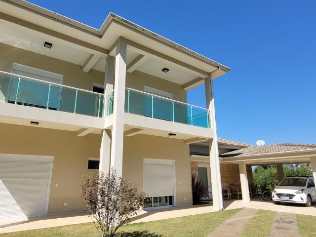 Casa para Aluguel com 5 quartos, 374 m² por R$ 12.000