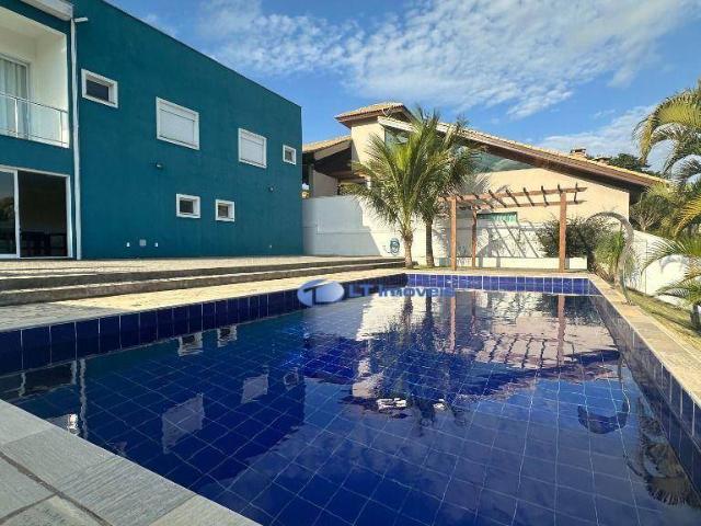 Casa para Aluguel com 5 quartos, 600 m² por R$ 13.000
