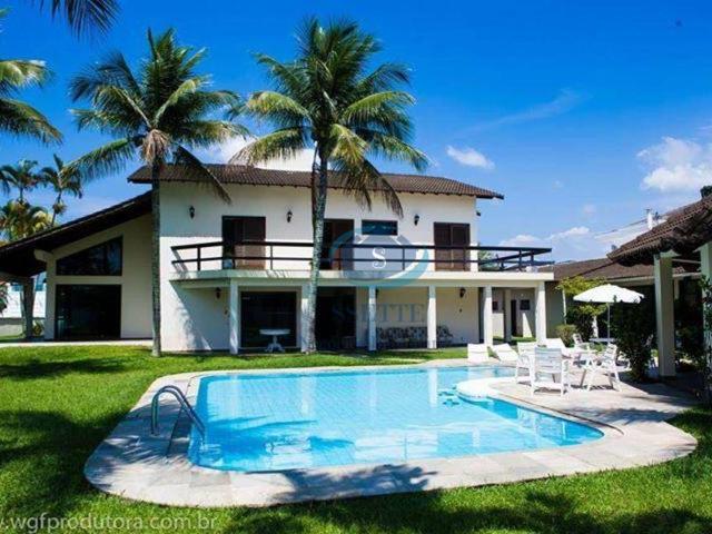 Casa para Aluguel com 6 quartos, 556 m² por R$ 18.000