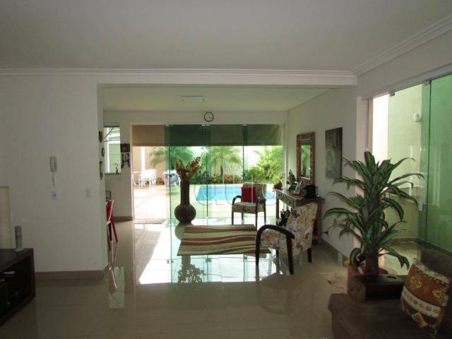 Casa para Aluguel com 6 quartos, 500 m² por R$ 12.900