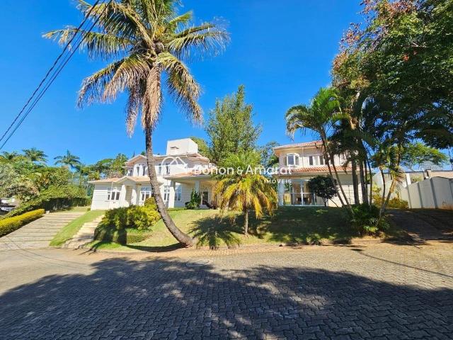Casa para Aluguel com 6 quartos, 750 m² por R$ 22.000