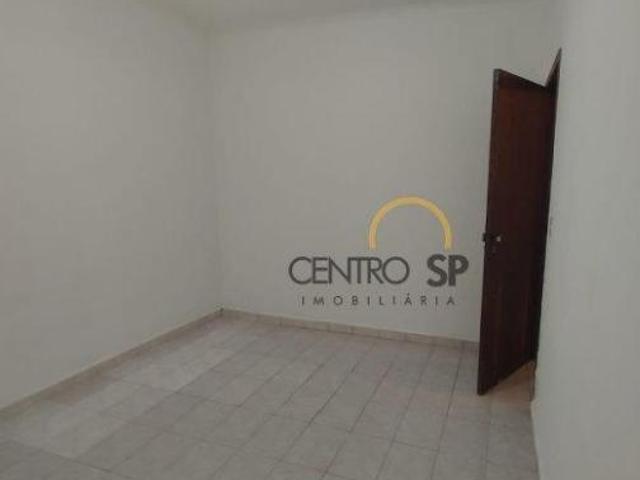 Casa para aluguel e venda com 104,61 m² e 2 quartos em Jardim Vânia Maria, Bauru SP
