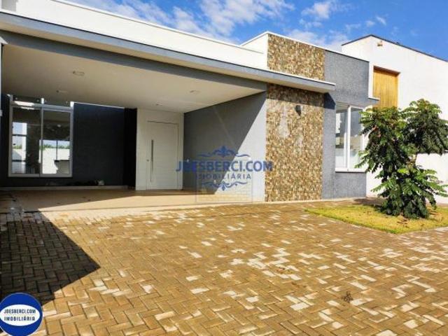 Casa para aluguel em Holambra
