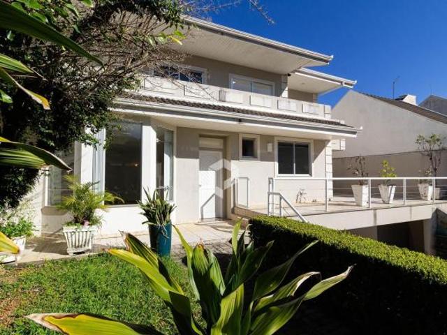 Casa para aluguel em Santa Felicidade