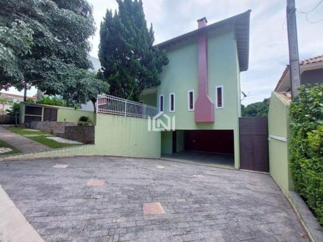 Casa para aluguel na Granja Viana