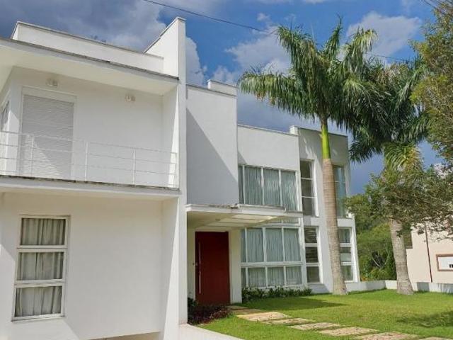 Casa para aluguel na Granja Viana